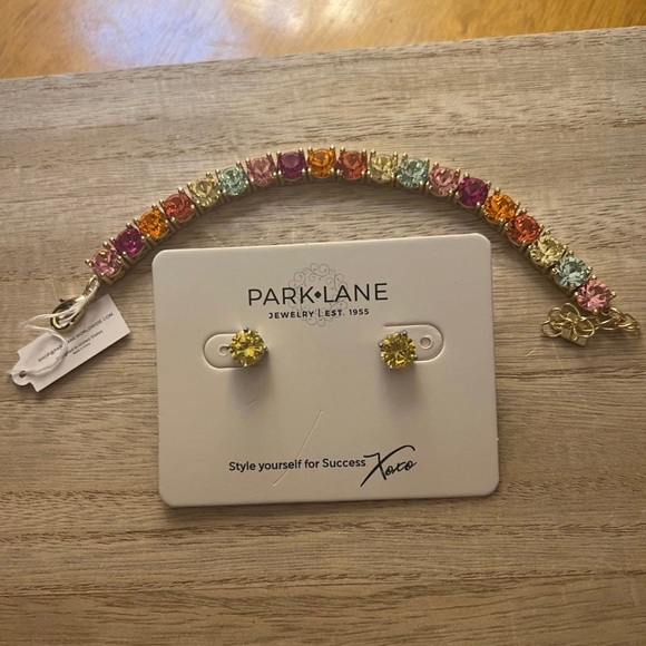 Park Lane | Jewelry | Park Lane Tropical Impression Bracelet Bundle ...